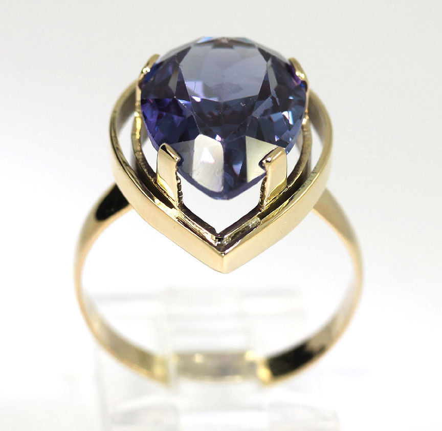 World | Famous | Greatest | Sapphires | Gemstones | EmpirePawn.com